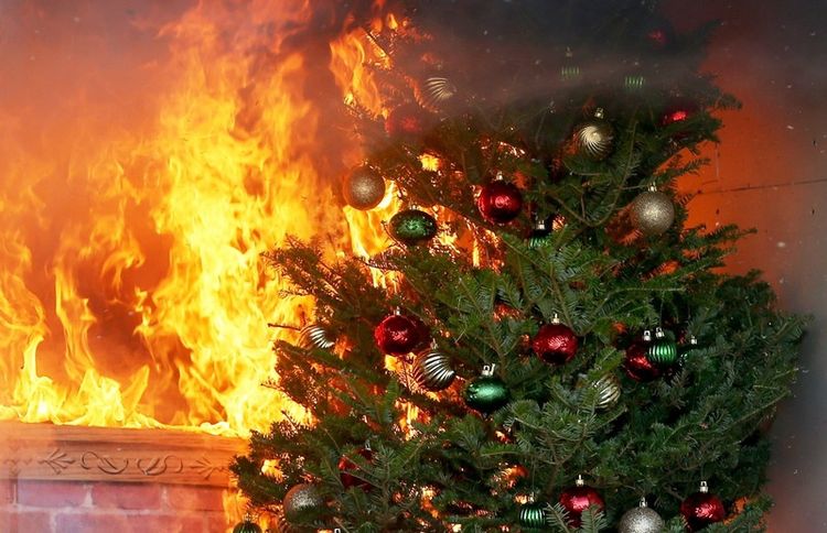 TOP 6 HOLIDAY FIRE SAFETY TIPS 2024!